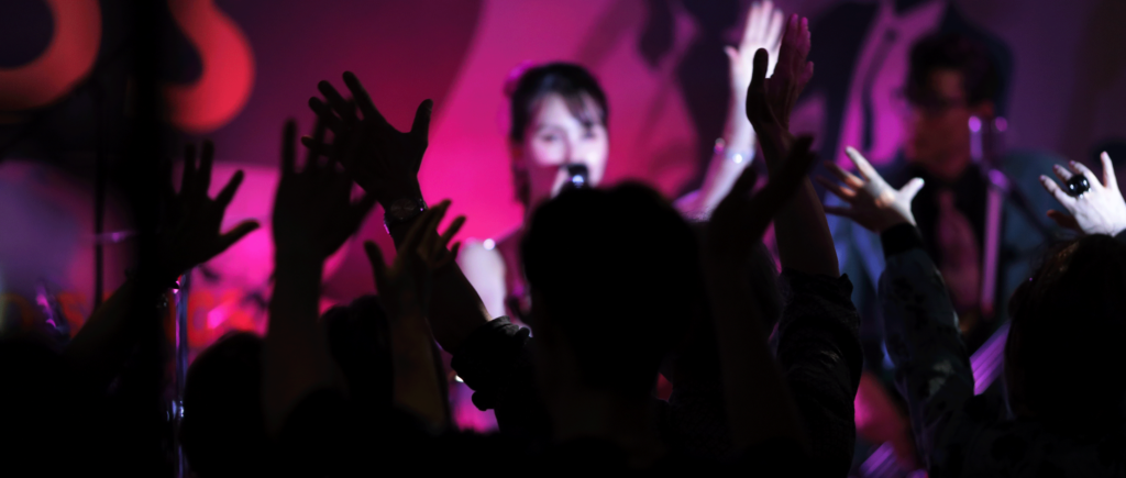 9月1日(月)Sun ShakeのGuest Vo.カレンさんよりスペシャルメッセージ♬ - ROPPONGI KENTO'S